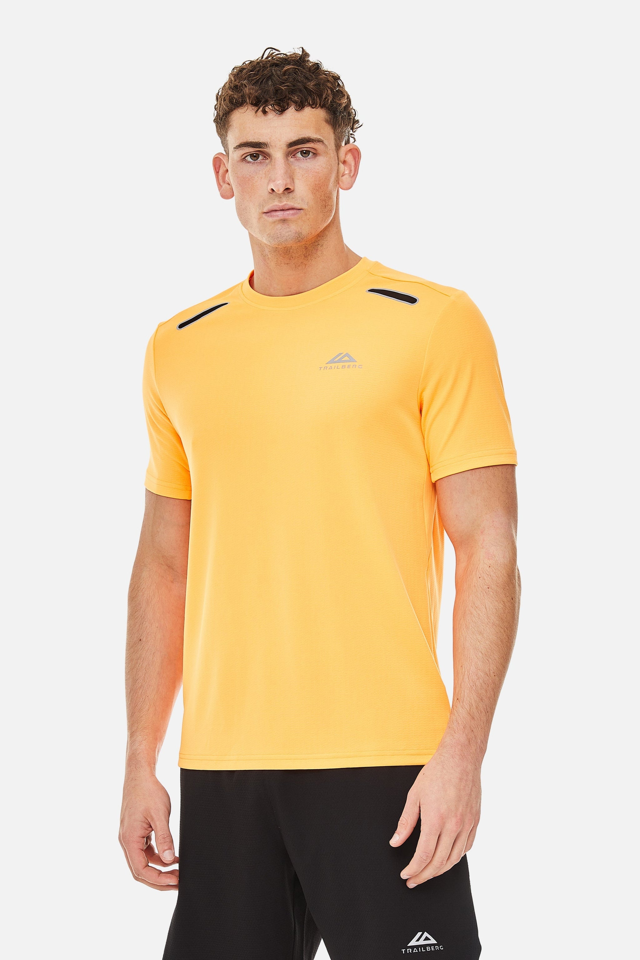 Gotthard Tee - Vivid Nectarine